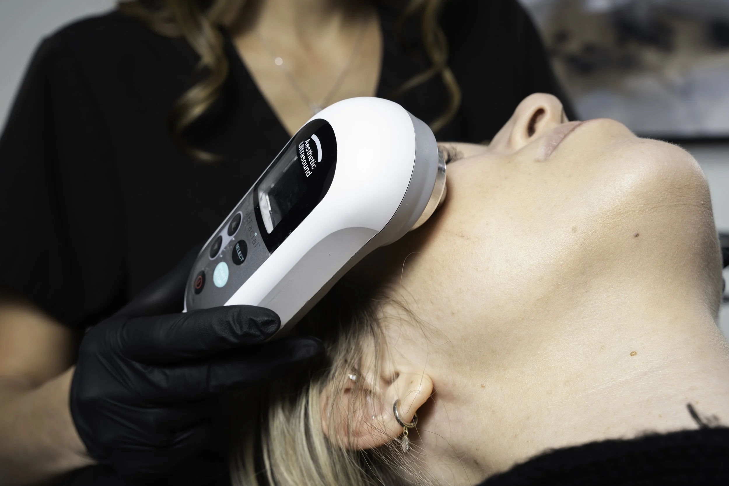 Salt Facial | Deep Cleansing & Skin Renewal in Glen Ellyn, IL | Insula ...