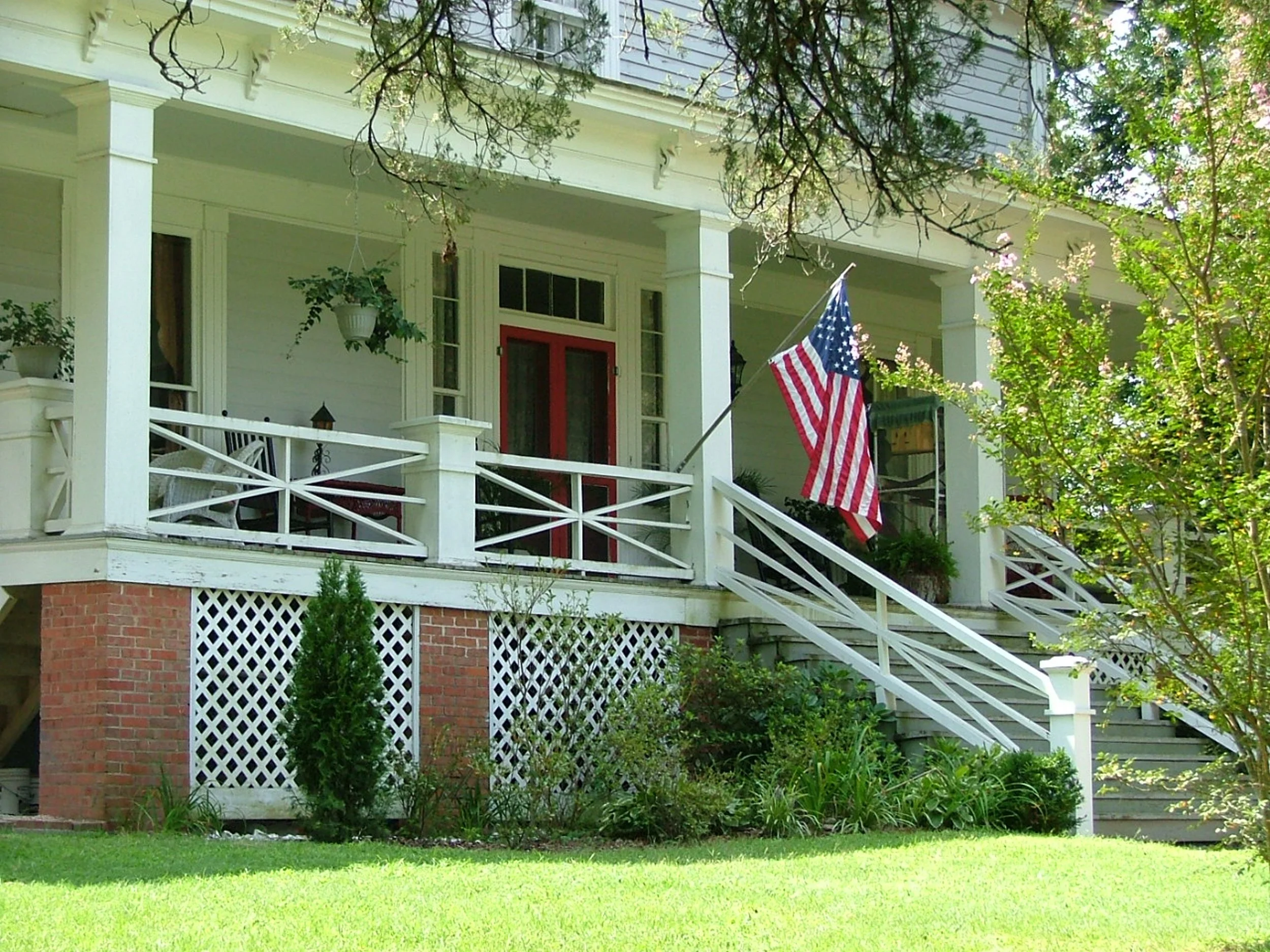 Live Here — Bearolina