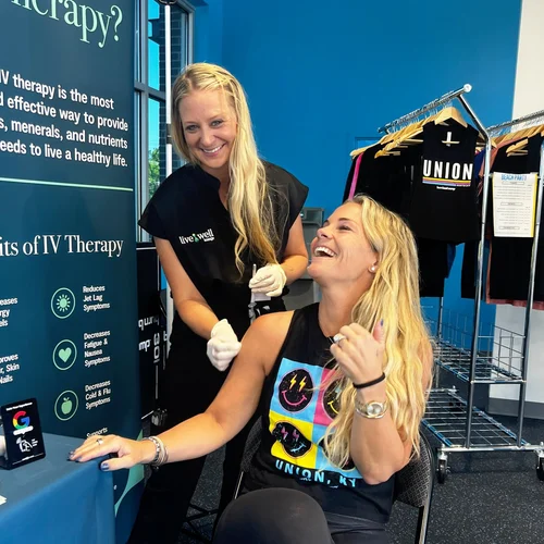 Live Well Lounge | IV Therapy & Holistic Health