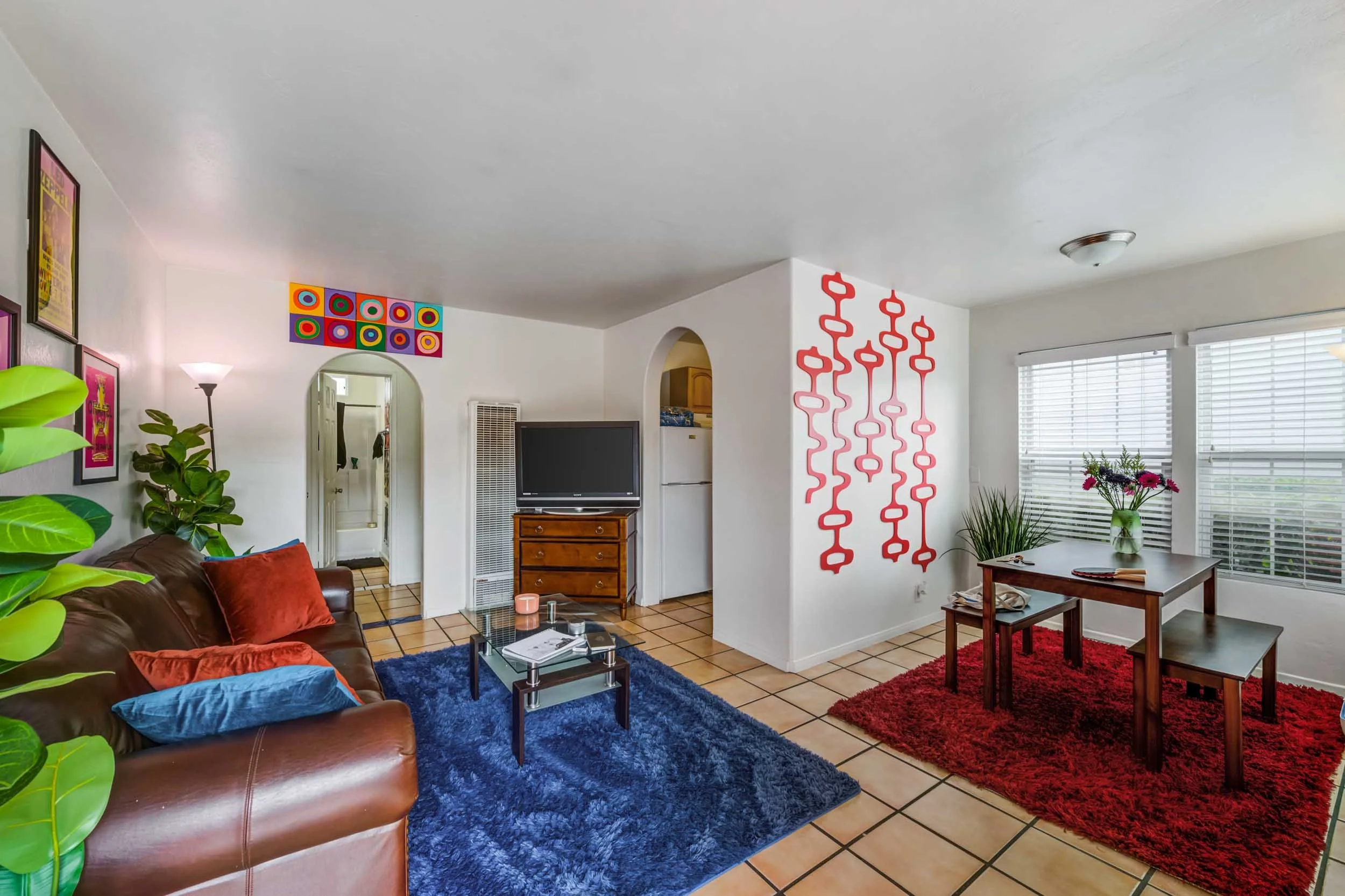 Photos | Isla Vista Student Housing Near UCSB — Solis Isla Vista