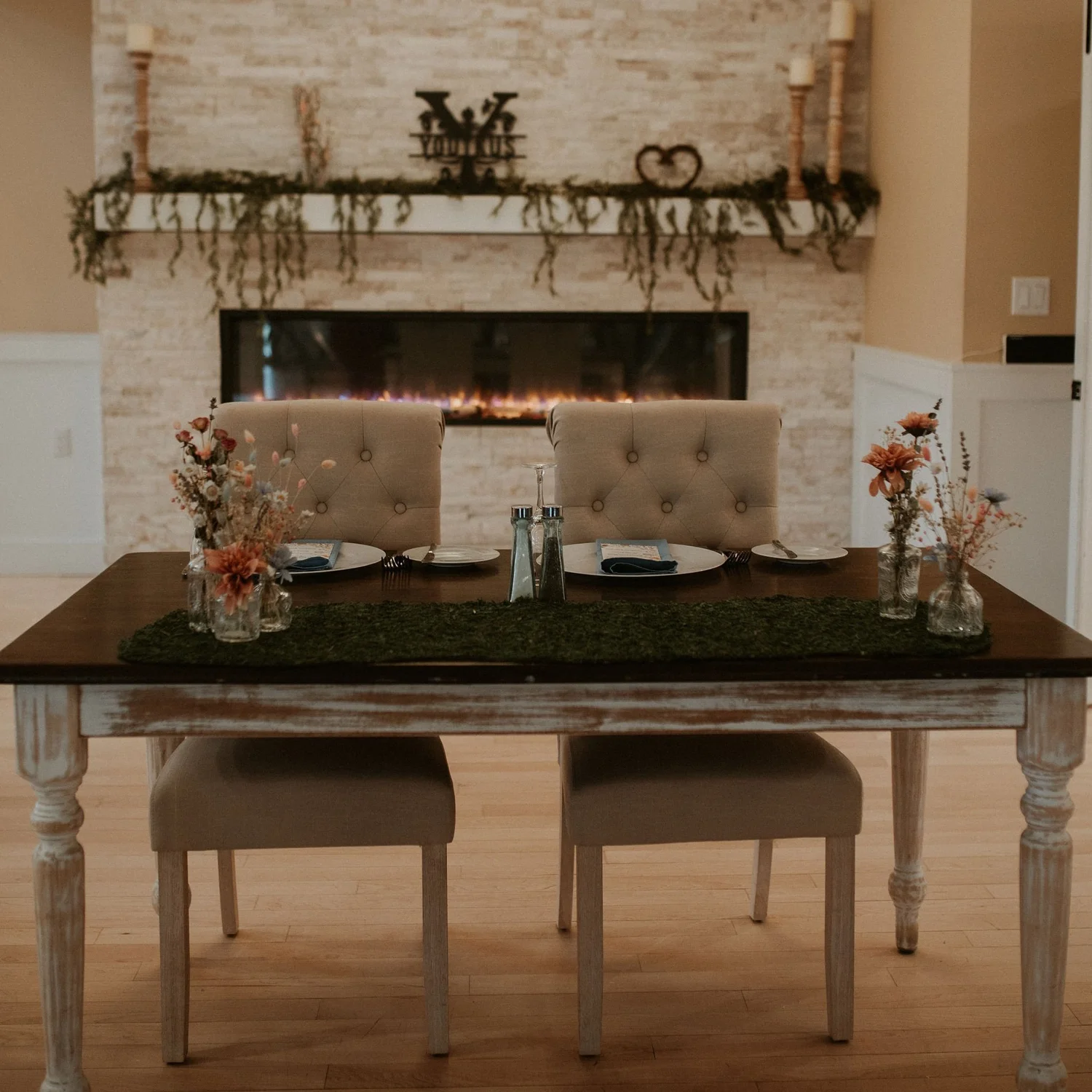 Wedding Sweetheart Table Inspo — Rock Island Lake Club