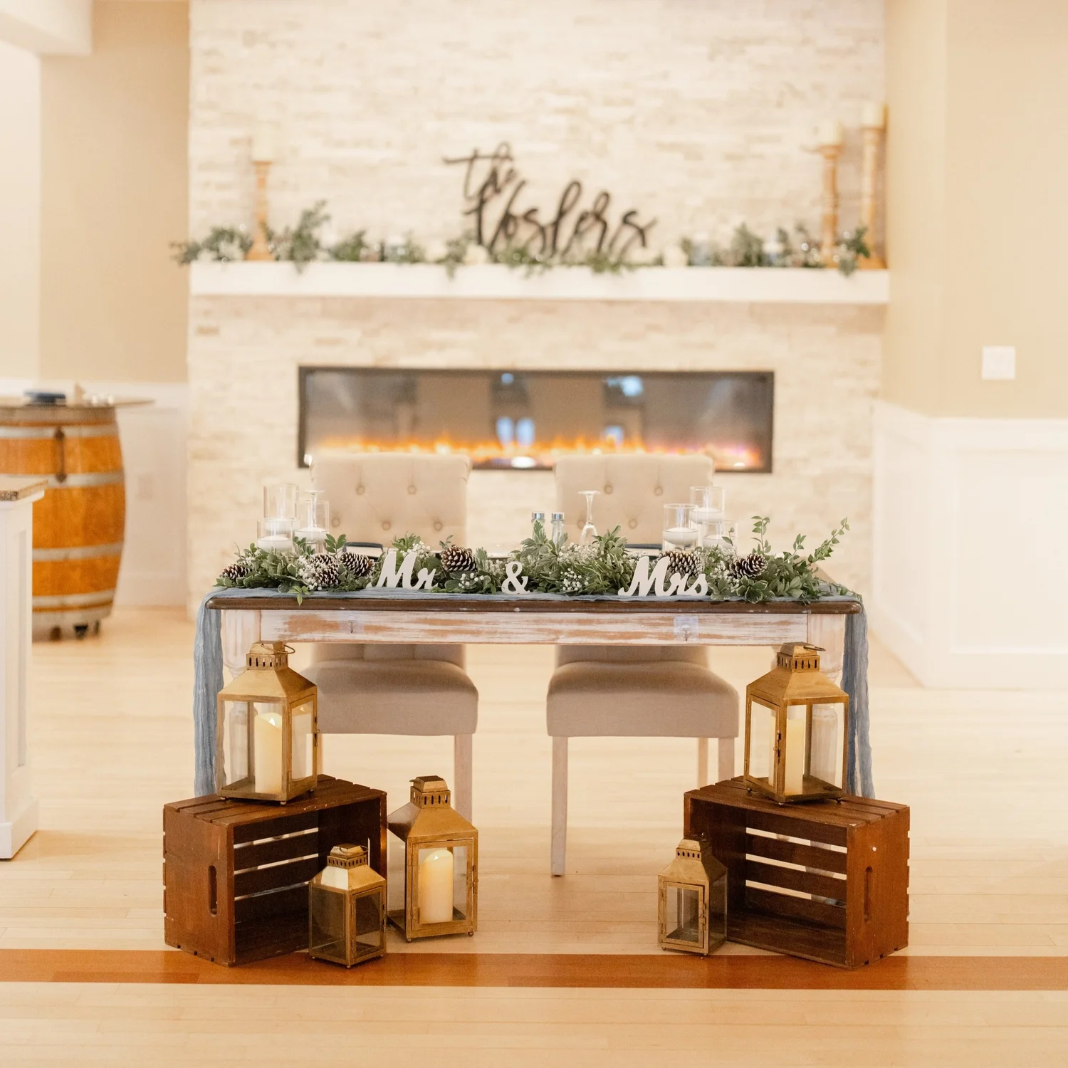 Wedding Sweetheart Table Inspo — Rock Island Lake Club
