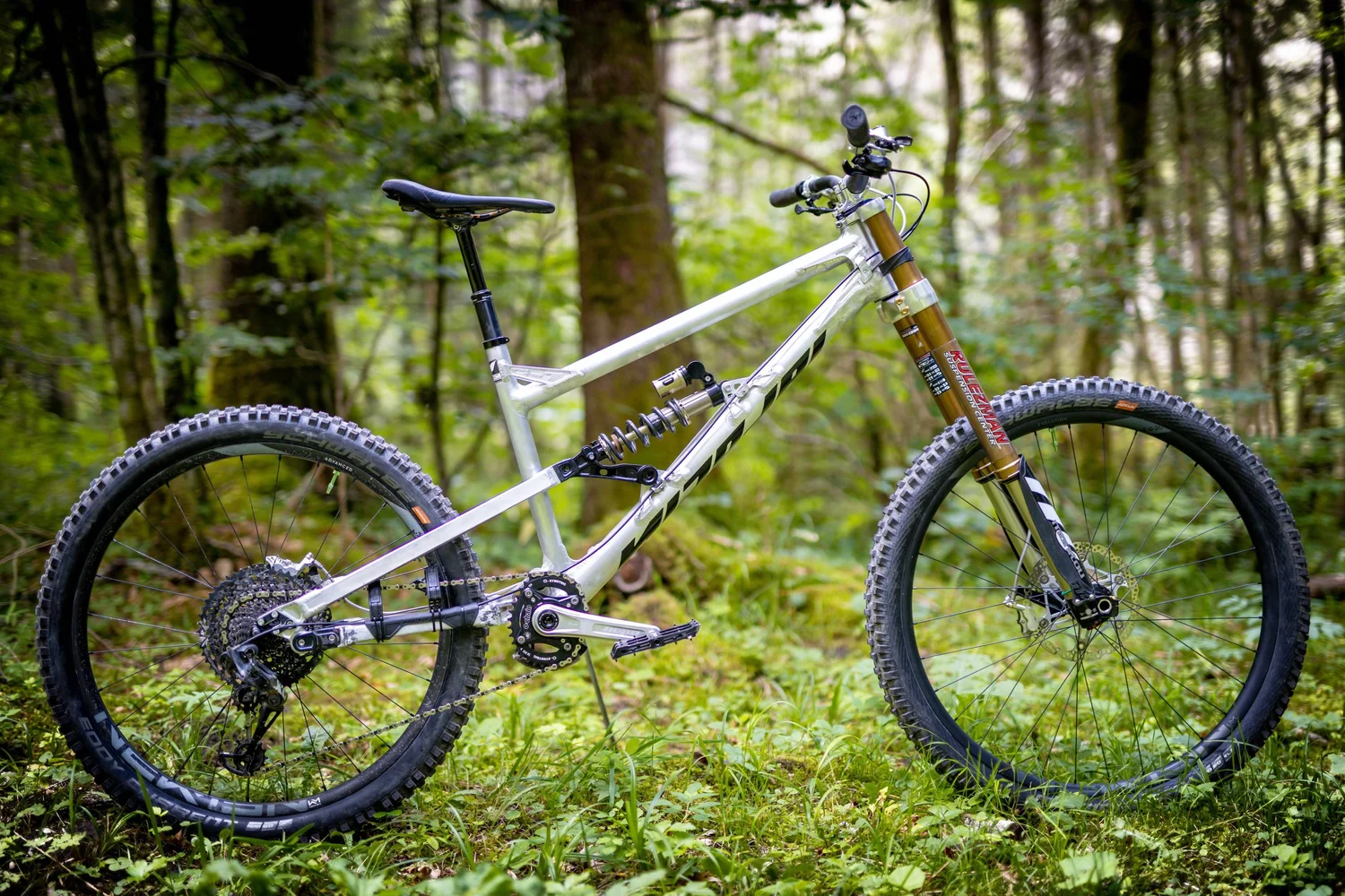 AstonCustoms — AstonMTB Reviews