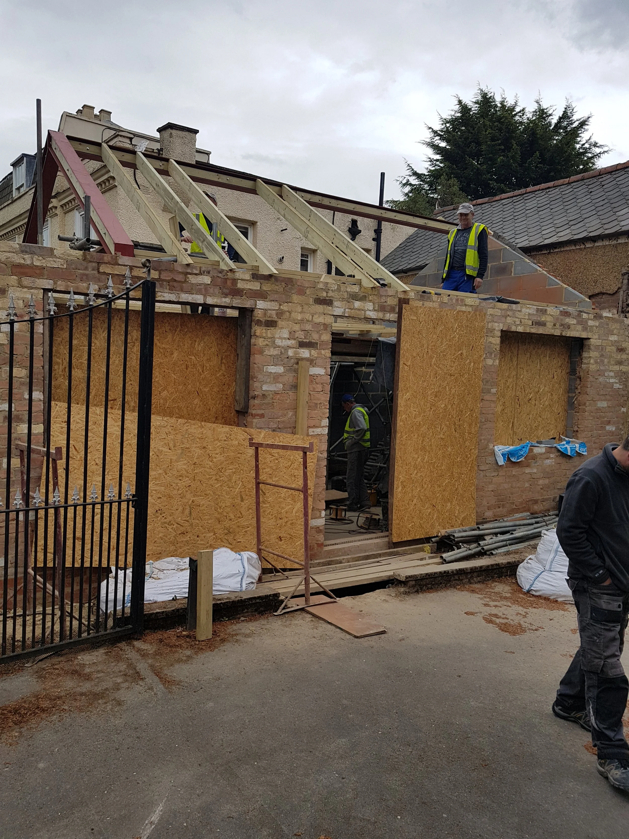 The Coach House, Broadwalk N21 — Iconica Design