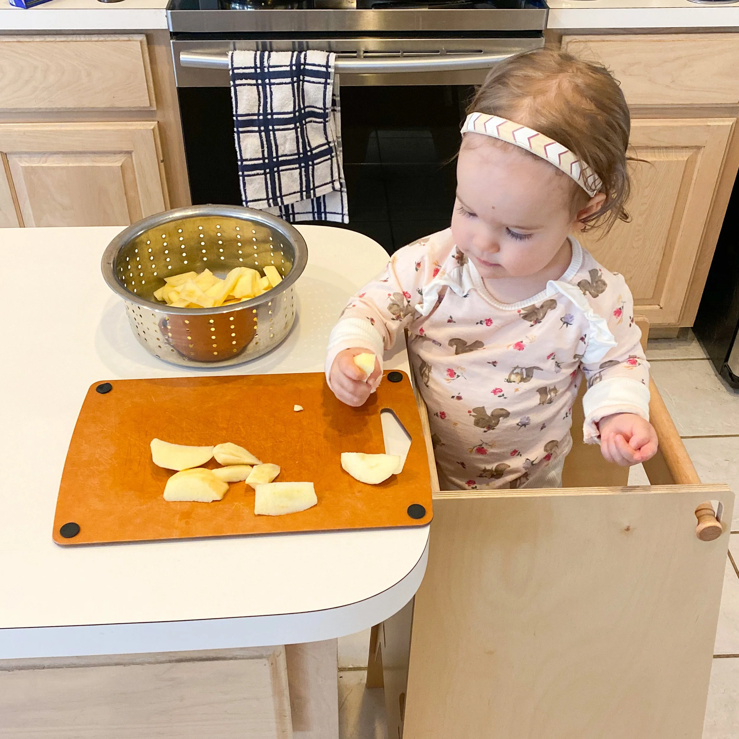 How to Start with your Baby/Toddler in the Kitchen — Halfway Montessori