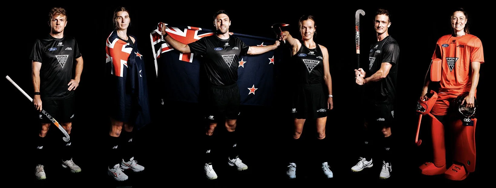 Vantage Black Sticks