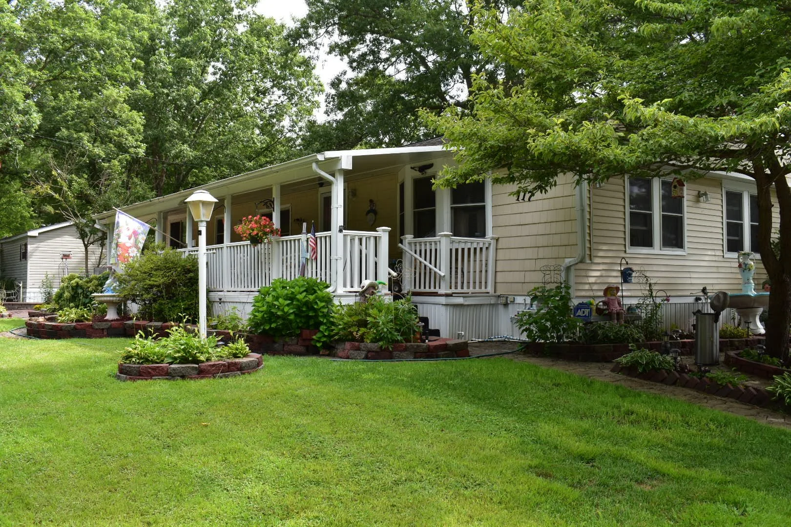 English Creek Manor