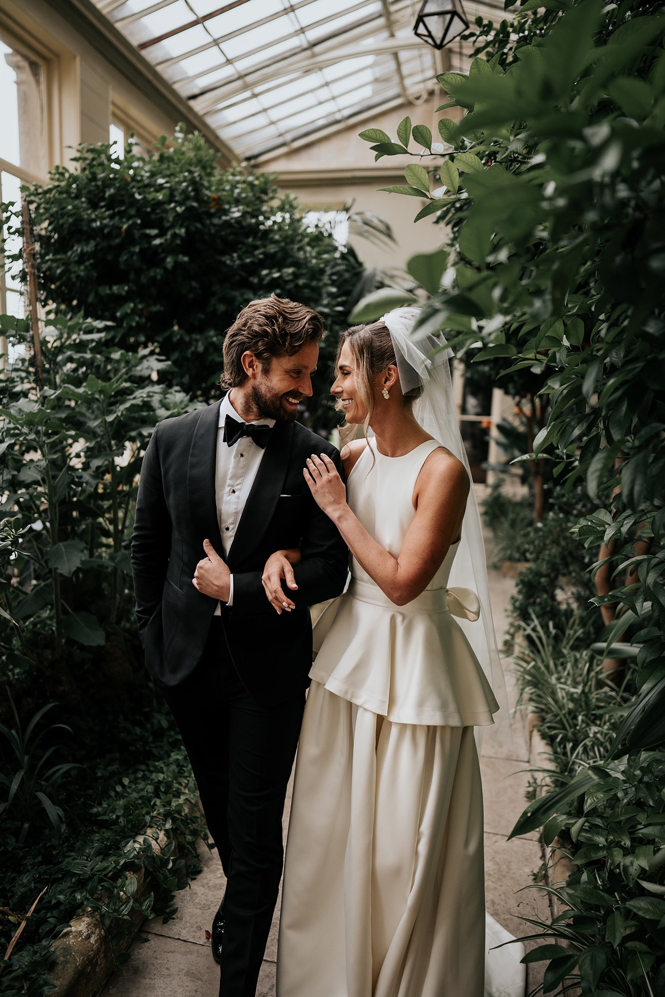 LIVERPOOL BRIDAL STUDIO + BOUTIQUE | BRIDAL APPOINTMENTS — UNBRIDLED STUDIO