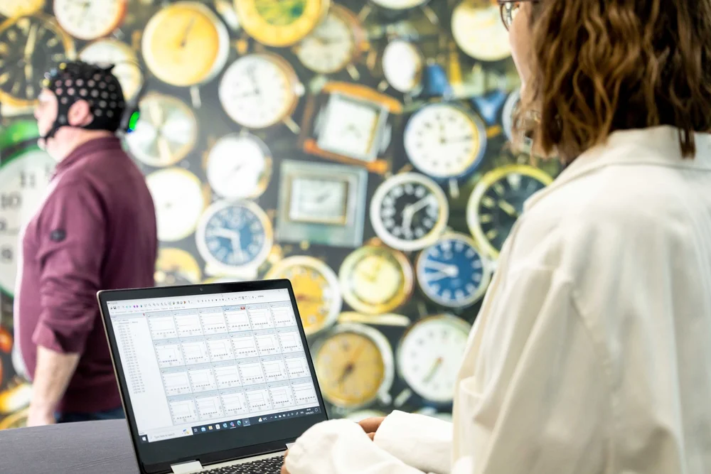 Brite - Wearable & flexible multichannel fNIRS device — Artinis Medical ...