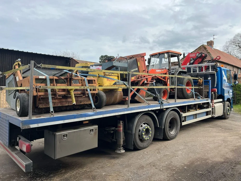 What is a HIAB? Everything you Need to Know — Buzzard Lifting & Haulage Ltd