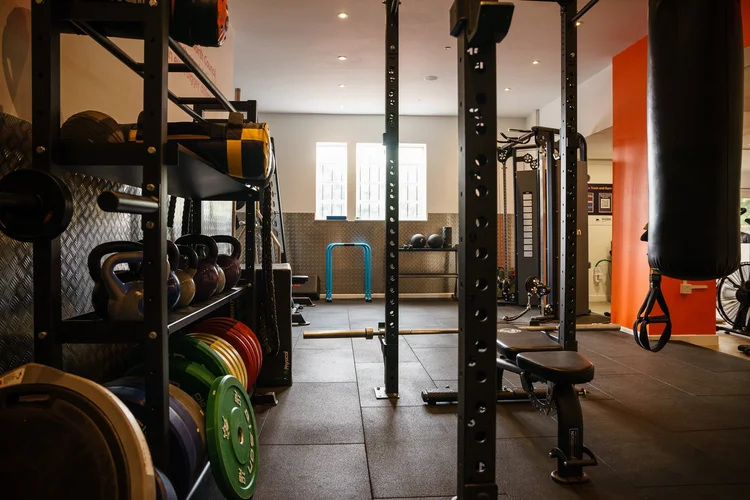 Tooting Bec Athletics Track & Gym | Achieve Your Fitness Goals Today ...