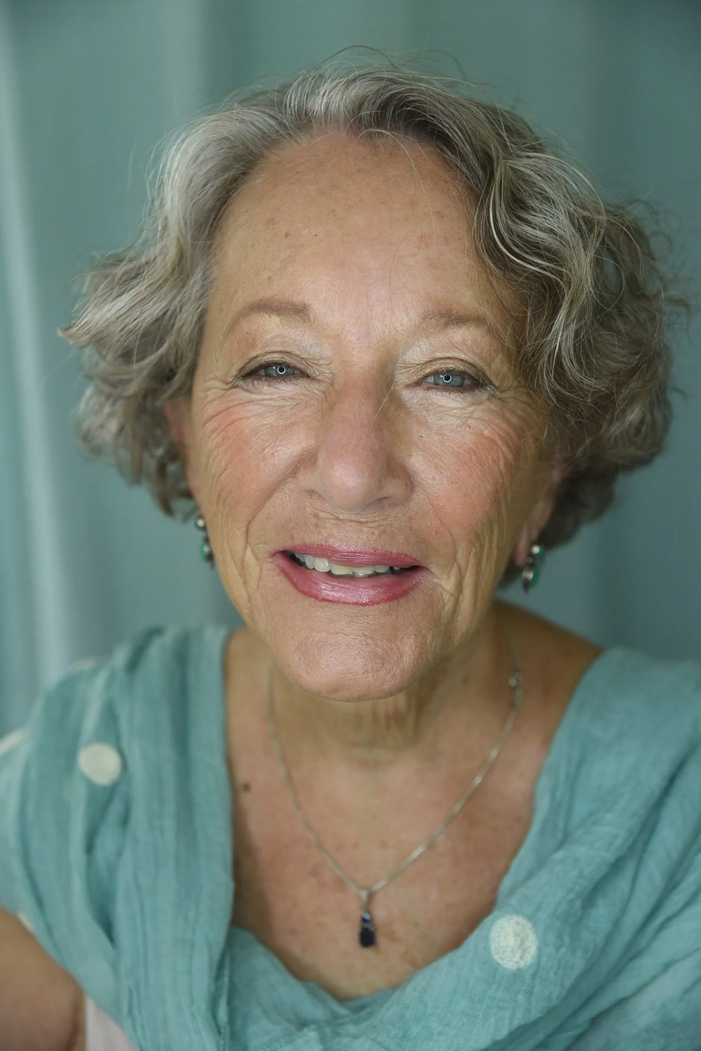 MARIE SEGER - Medical Intuitive — ABOUT