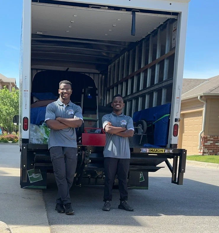 MIDWEST MOVING PROS – Des Moines Moving Company | Long Distance Movers