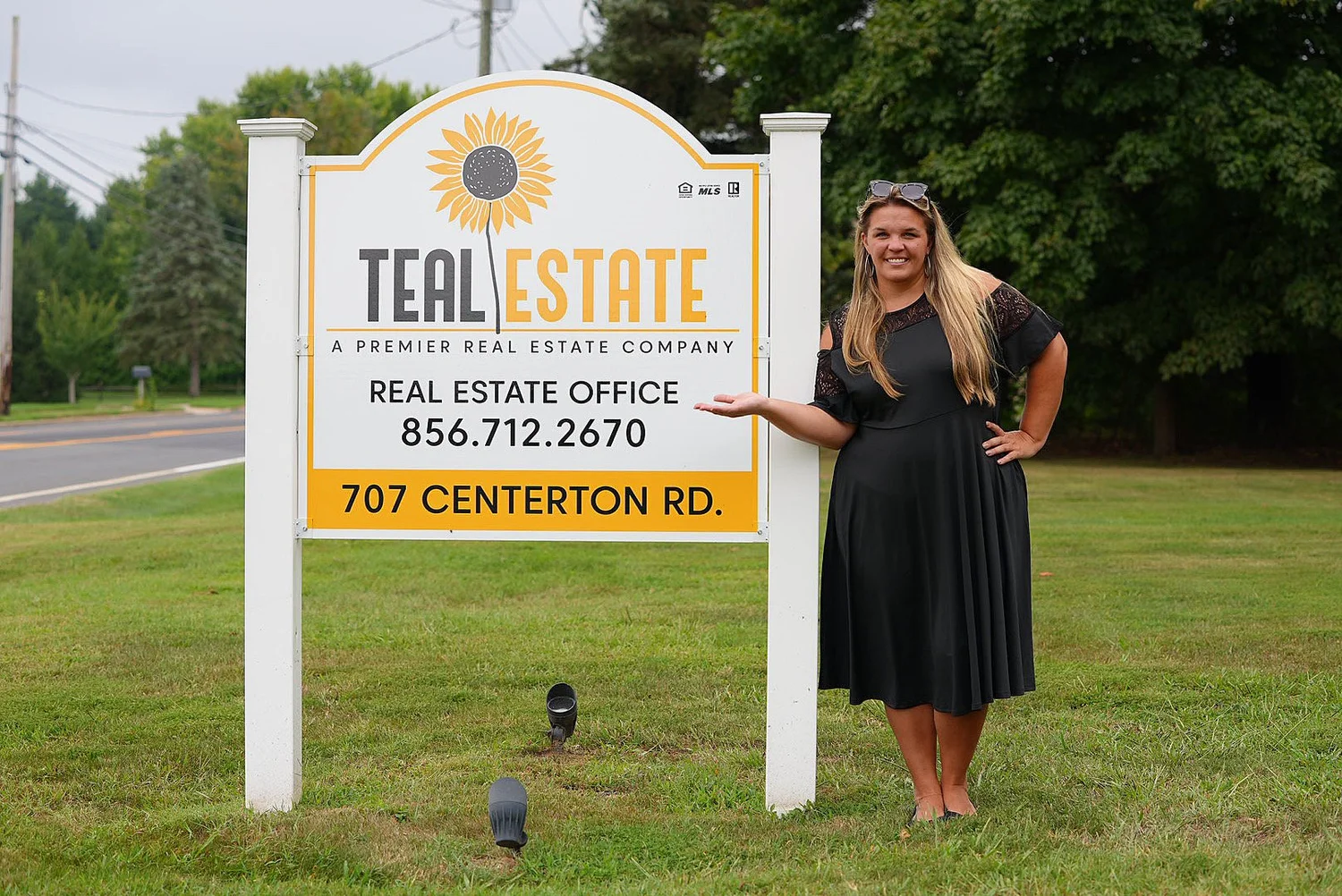 About Us — Teal Estate - A Premier Real Estate Company