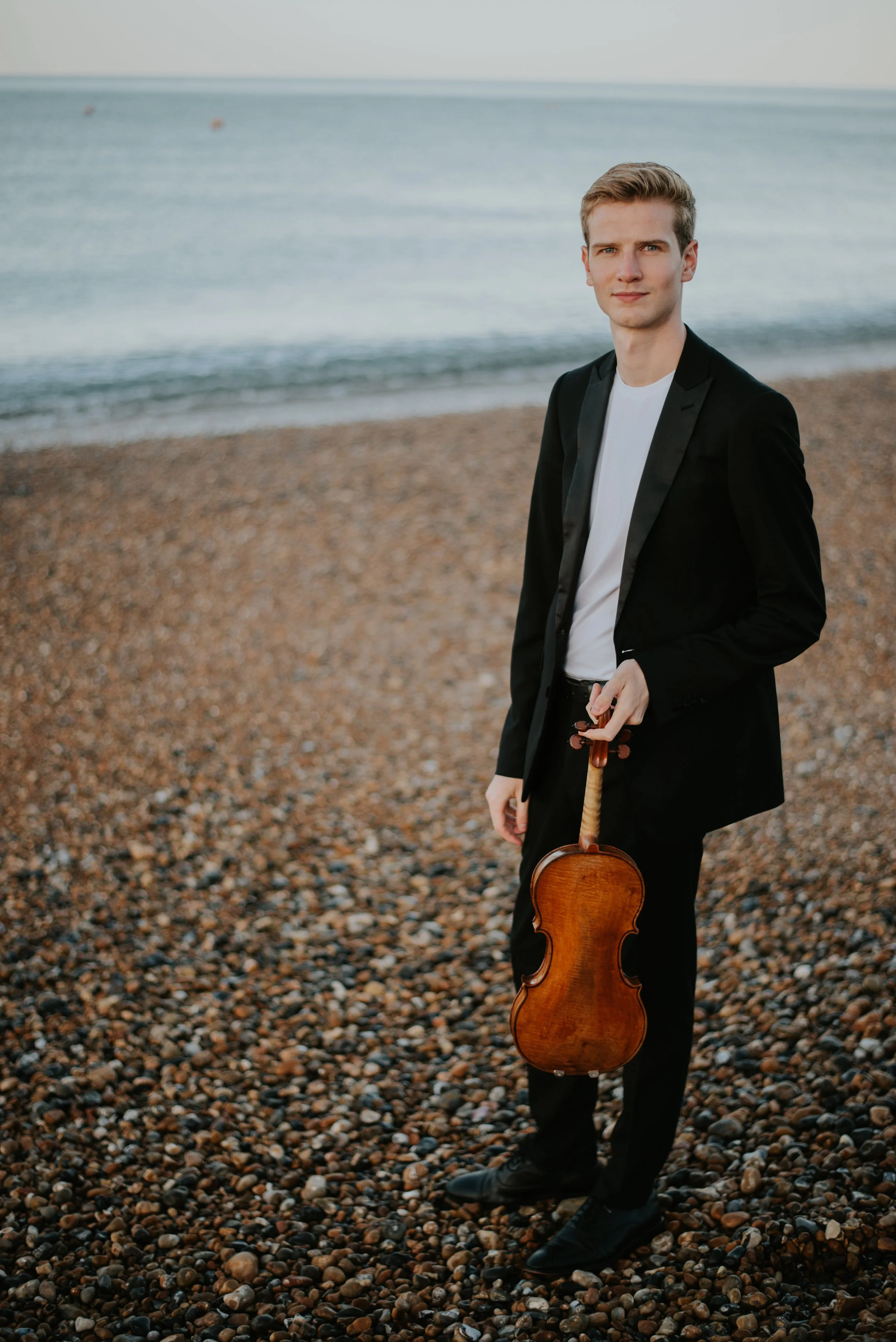About — Daniel Stroud | Violinist