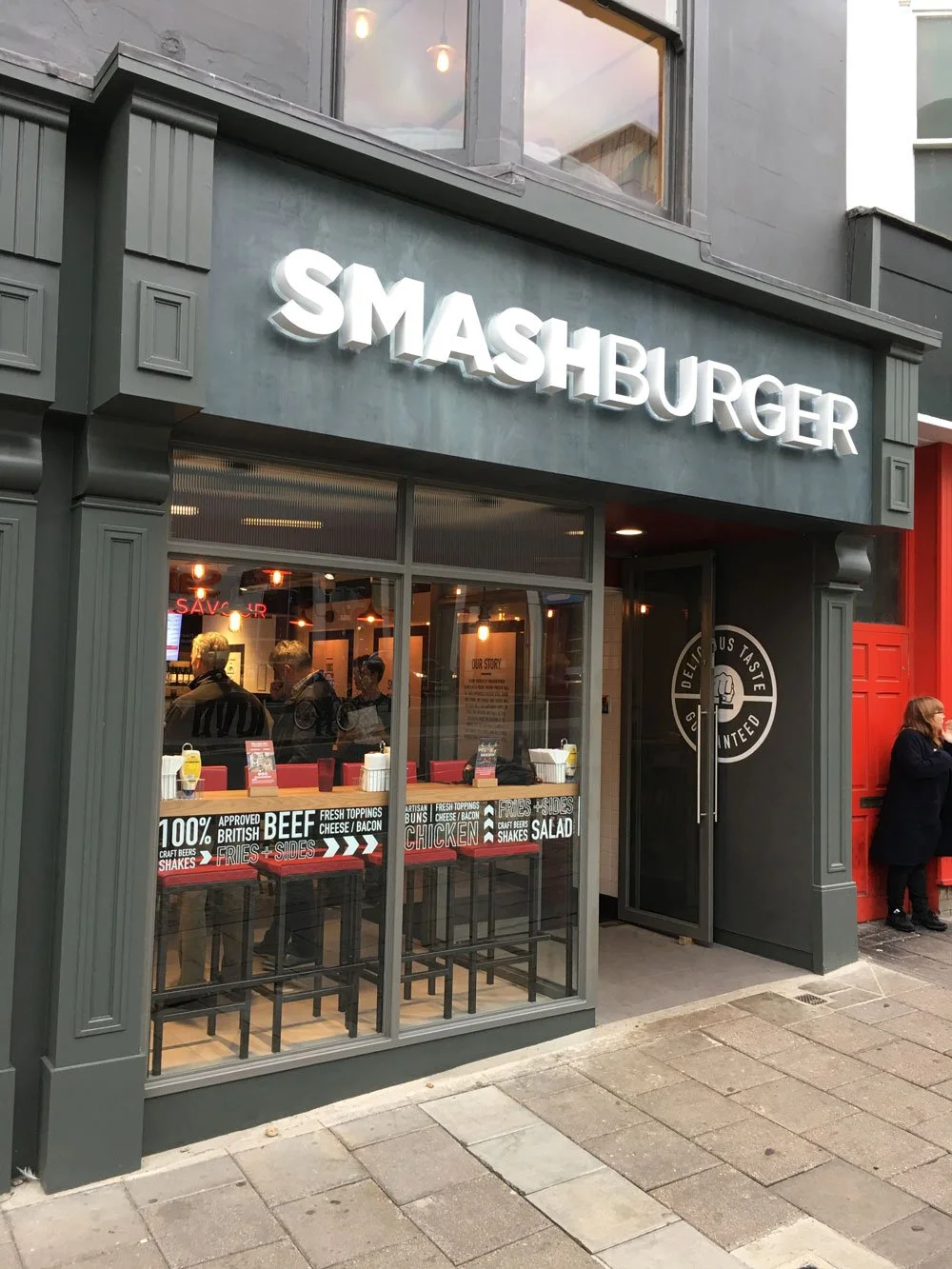 Smashburger - Restaurant design & Graphic Identity