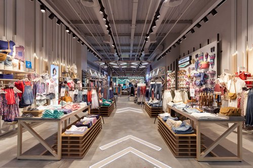 Springfield Retail Interior Design | Caulder Moore