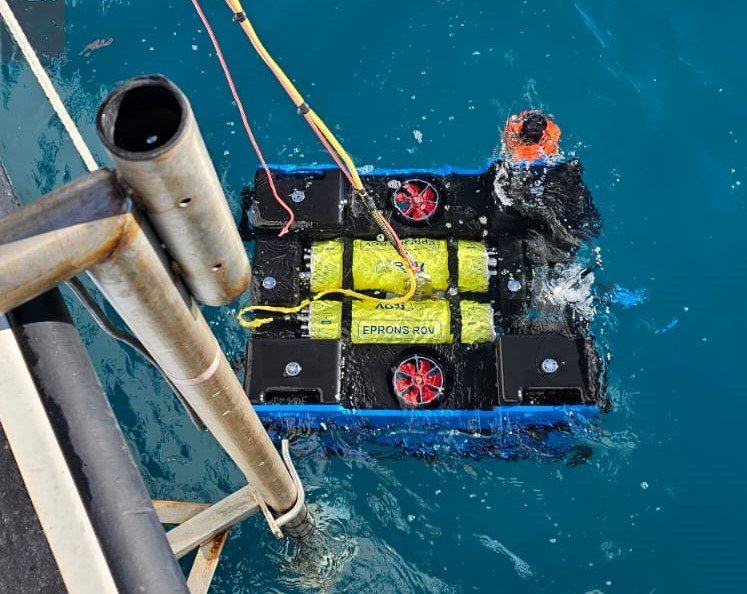 ROV - Remote Operated Vehicle - Underwater ROV — Dockstr