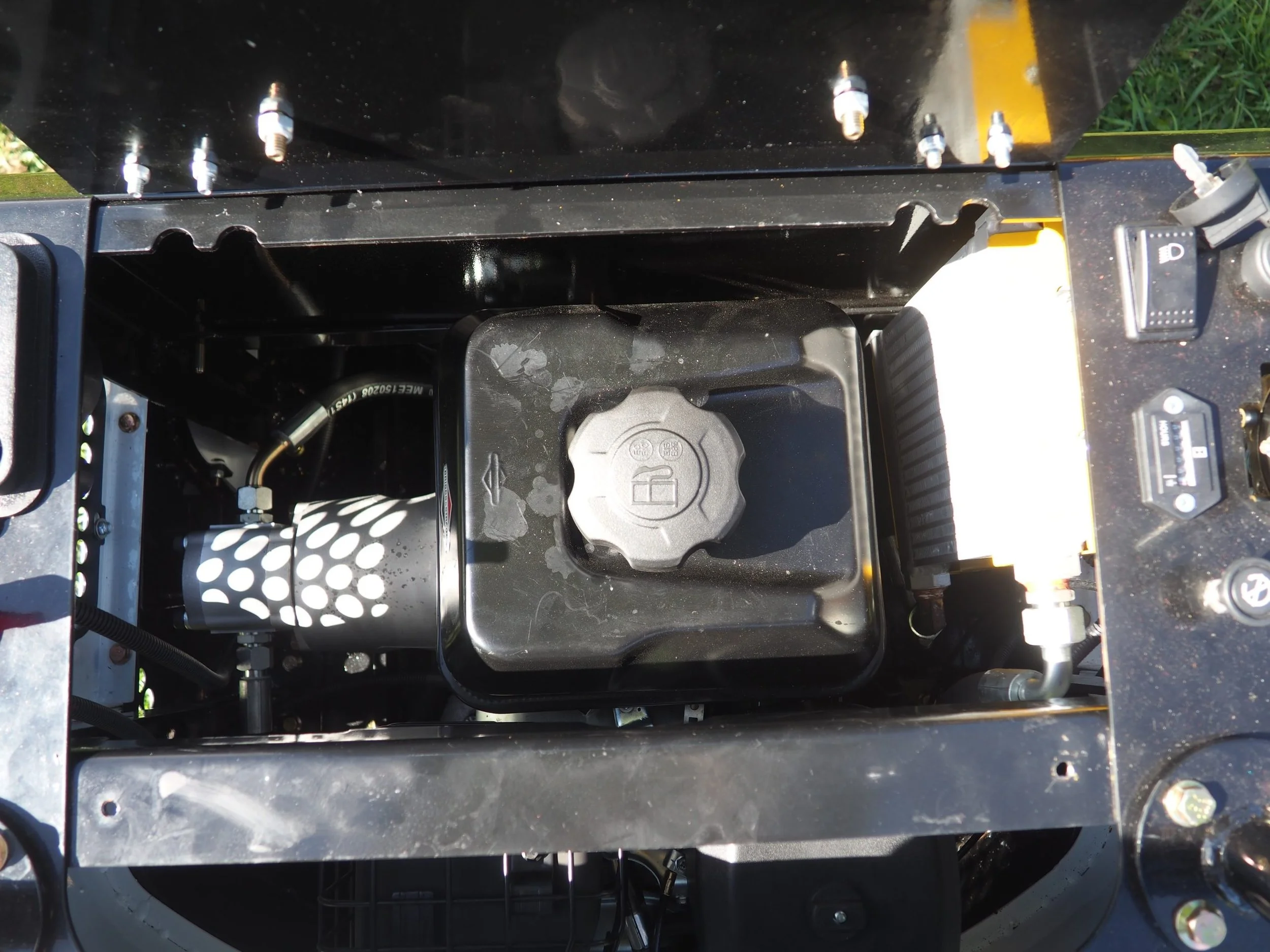 Mini Excavators- Groundhog of Texas