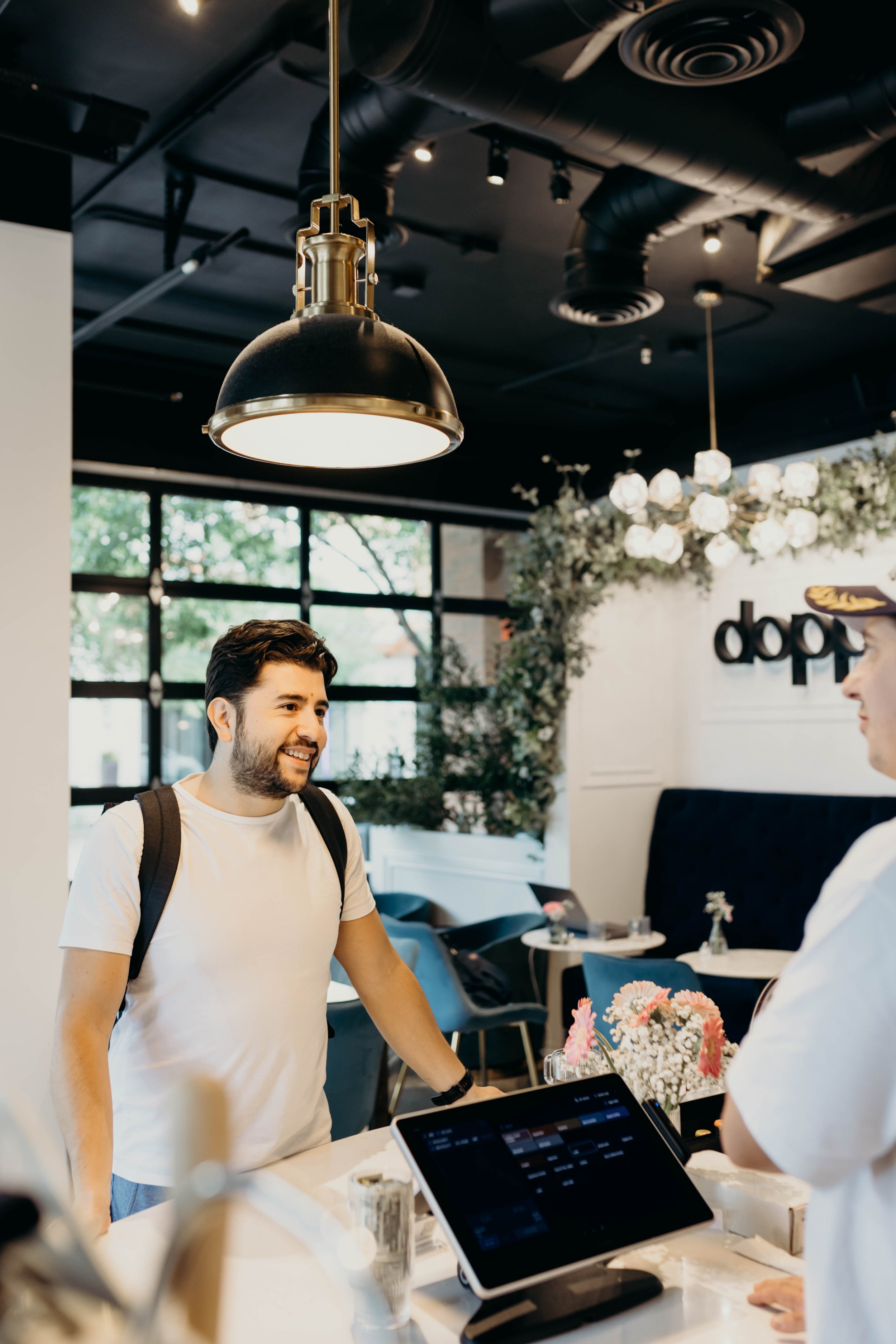 Doppio Cafe & Creperie