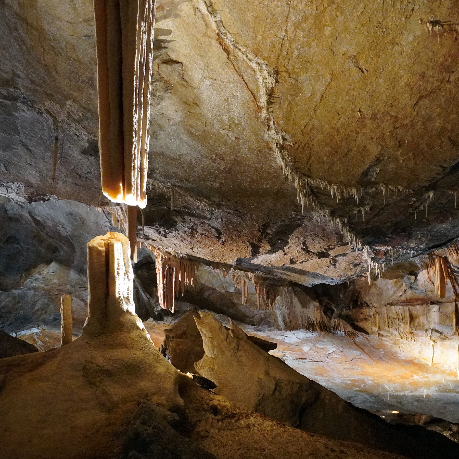 WIN News at Jenolan Caves - Exclusive look inside and reopening update ...