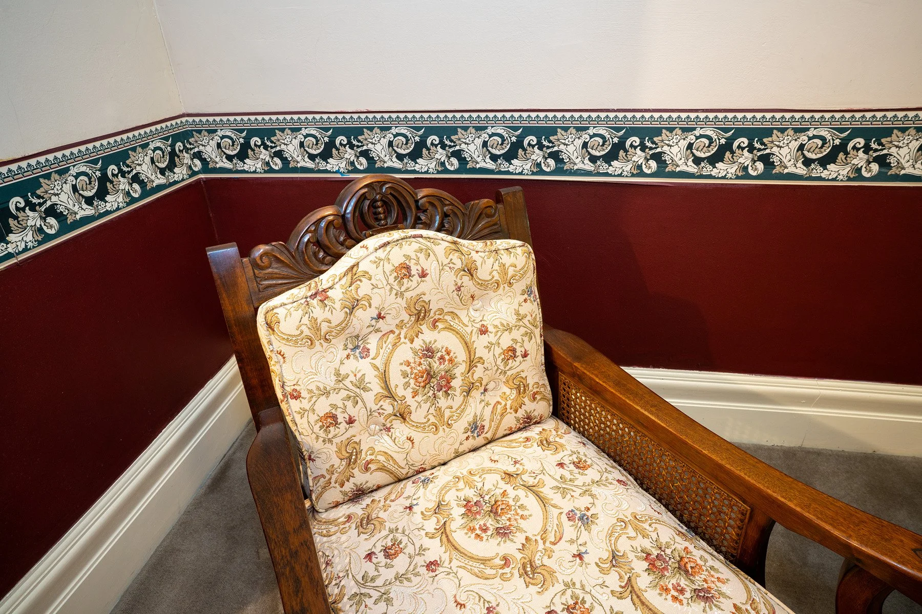 Caves House — Jenolan Caves