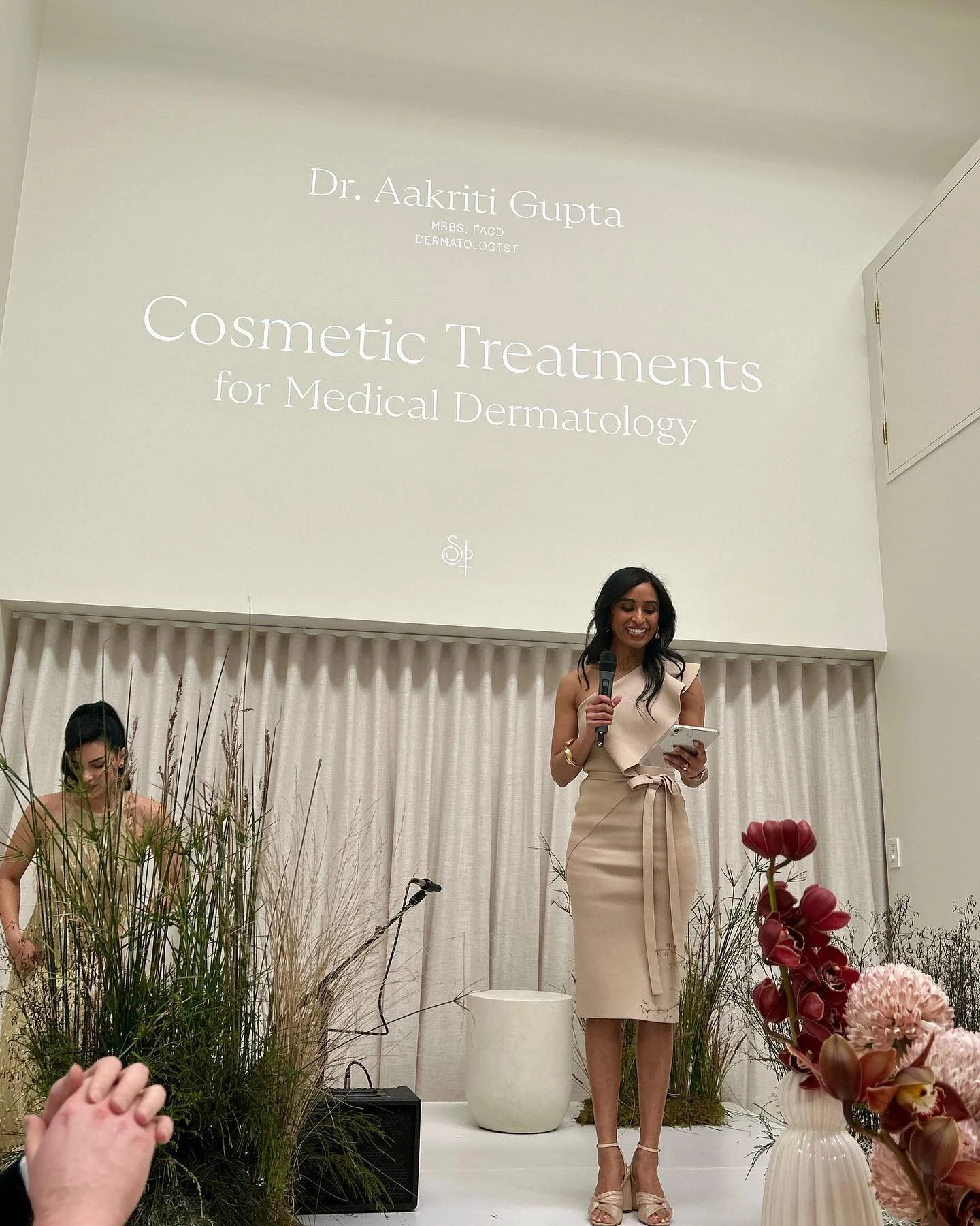 Dr Aakriti Gupta | Medical, Laser & Cosmetic Dermatologist Adelaide