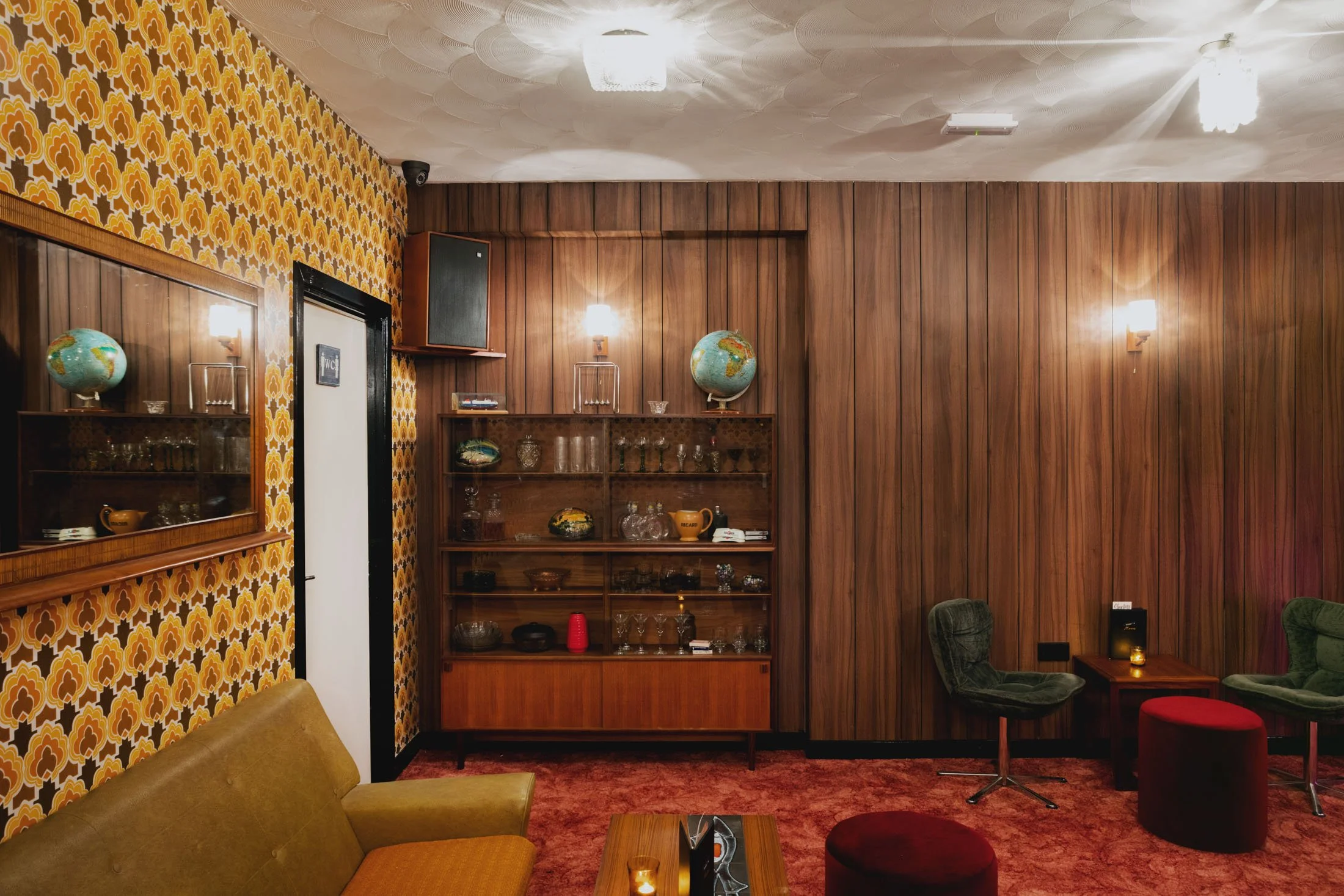 A Beautiful Place to Get Lost | Retro & Unique Location Agency