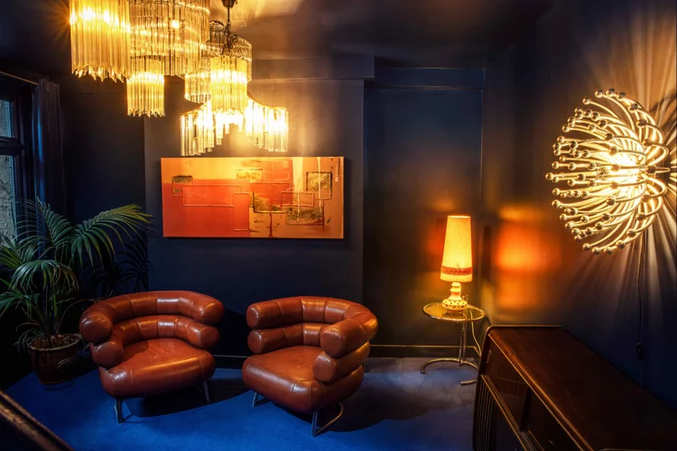 A Beautiful Place to Get Lost | Retro & Unique Location Agency