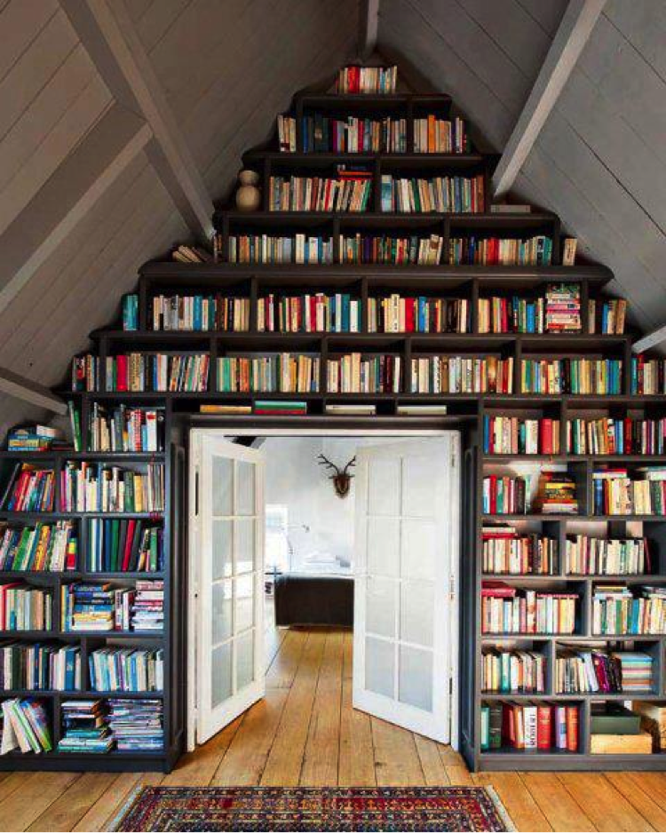 10 idee originali per realizzare librerie e scaffali creativi ...