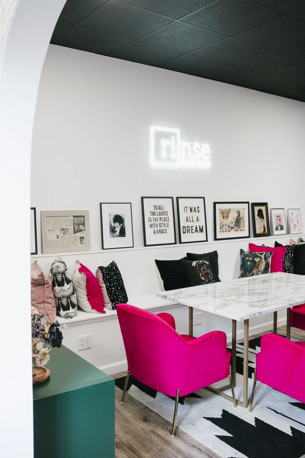 RInse Luxury Salon