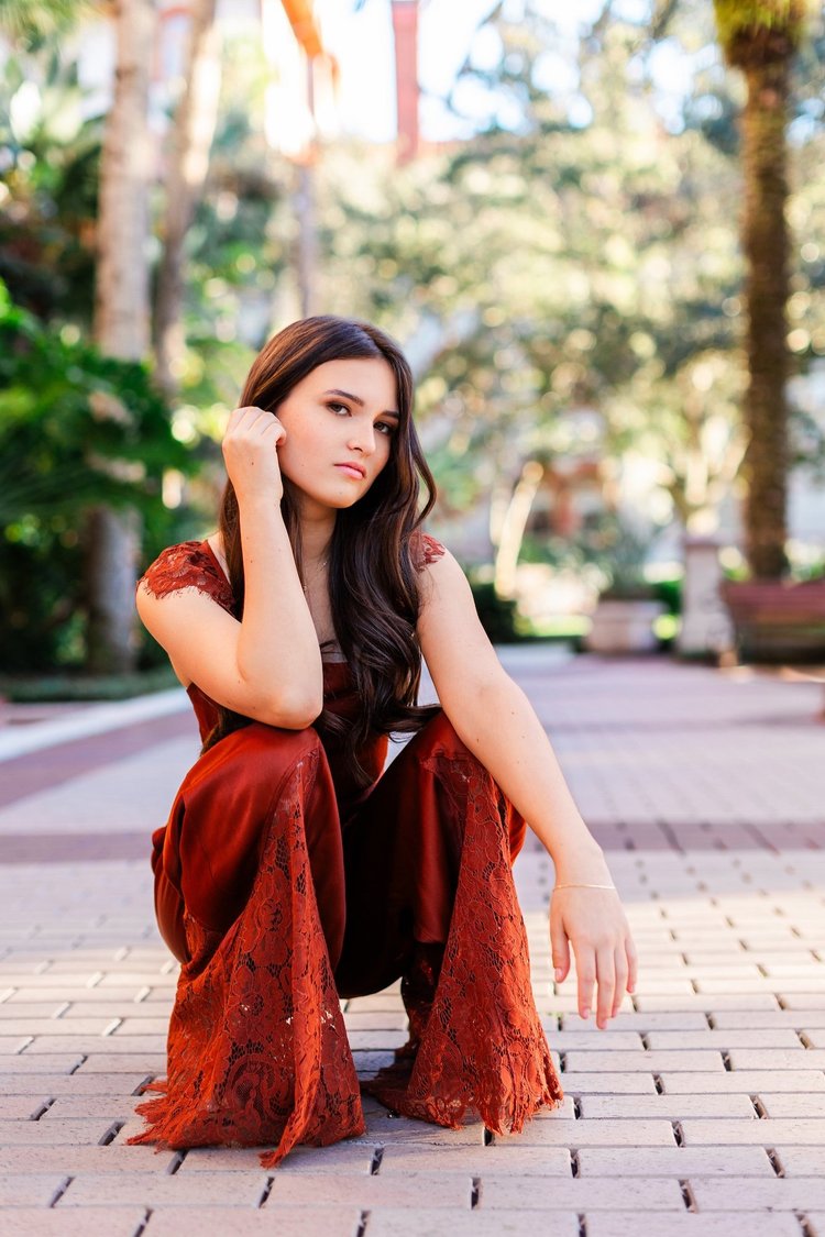 Where to get the best outfits for a senior photoshoot? {Jacksonville ...