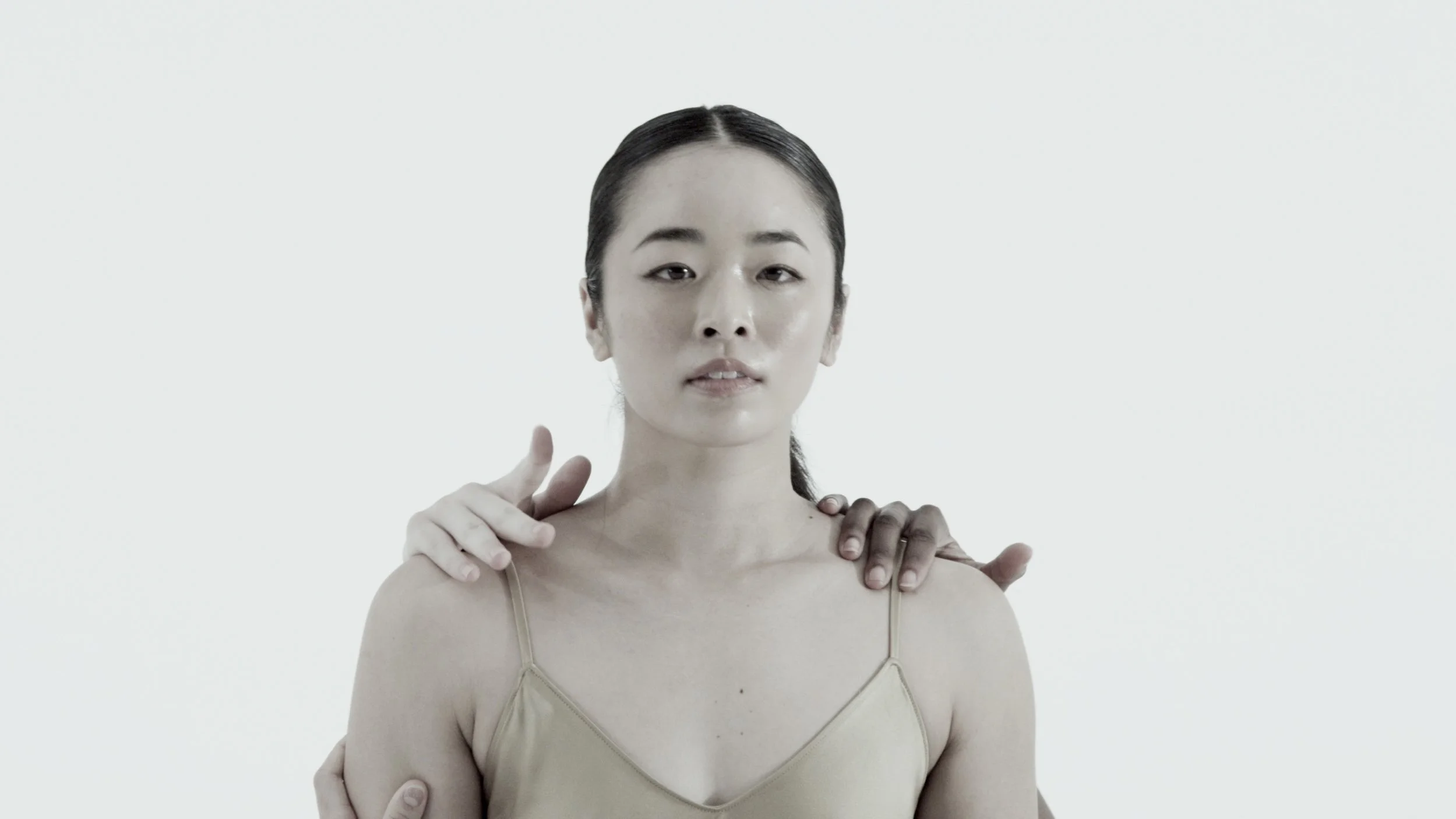 EIGHT/MOVES