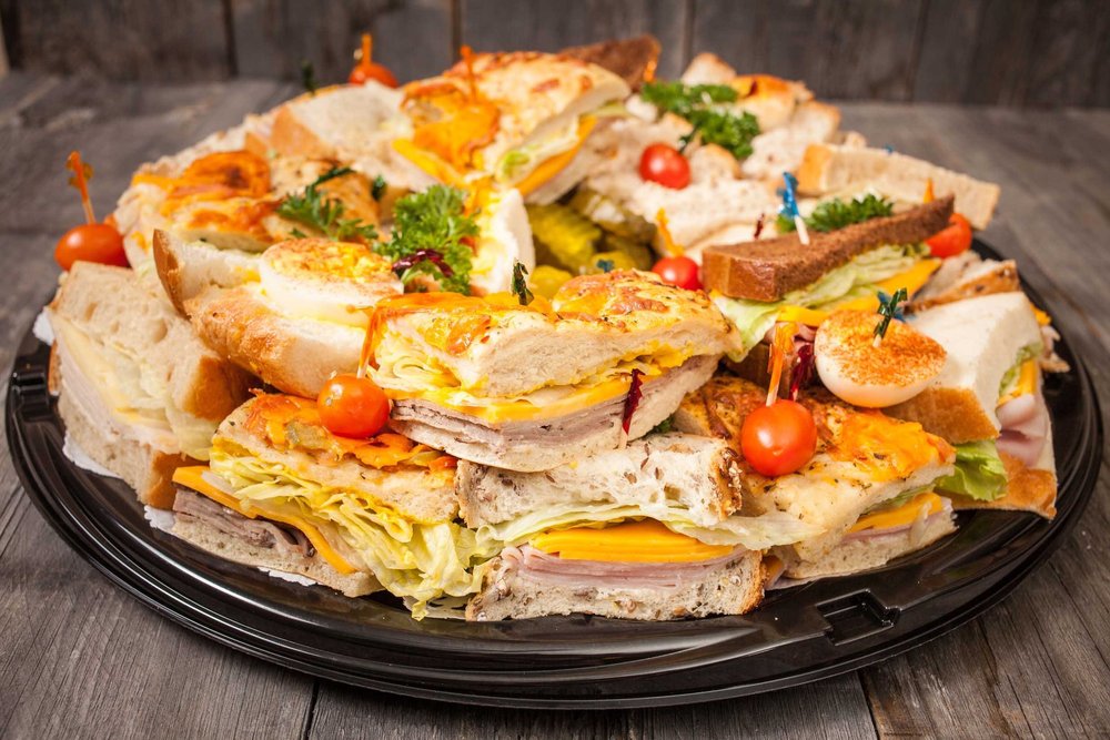 Catering London Ontario | Lynn's Bakery & Deli