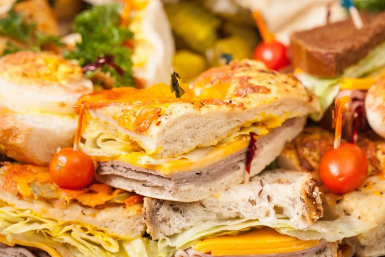Catering London Ontario | Lynn's Bakery & Deli