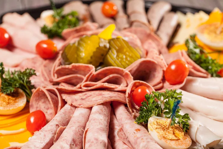 Catering London Ontario | Lynn's Bakery & Deli