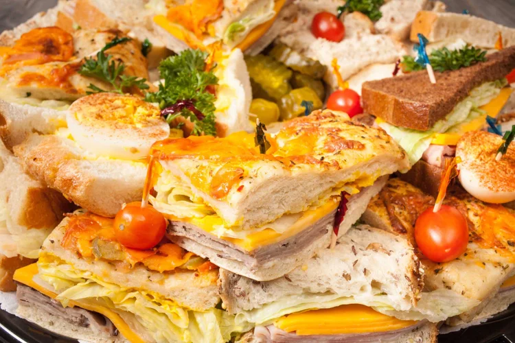Catering London Ontario | Lynn's Bakery & Deli