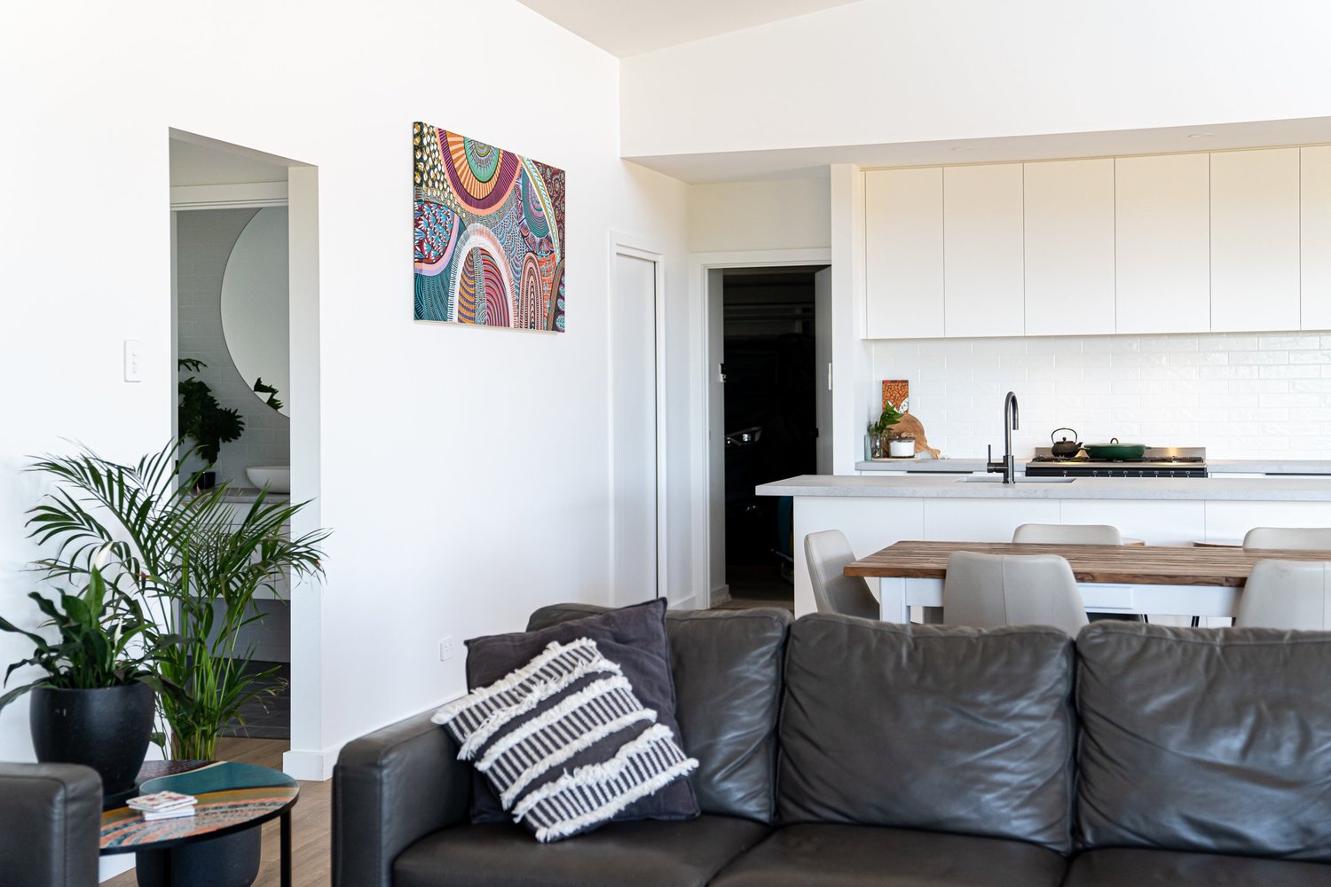 Howard Avenue — Arbon Building