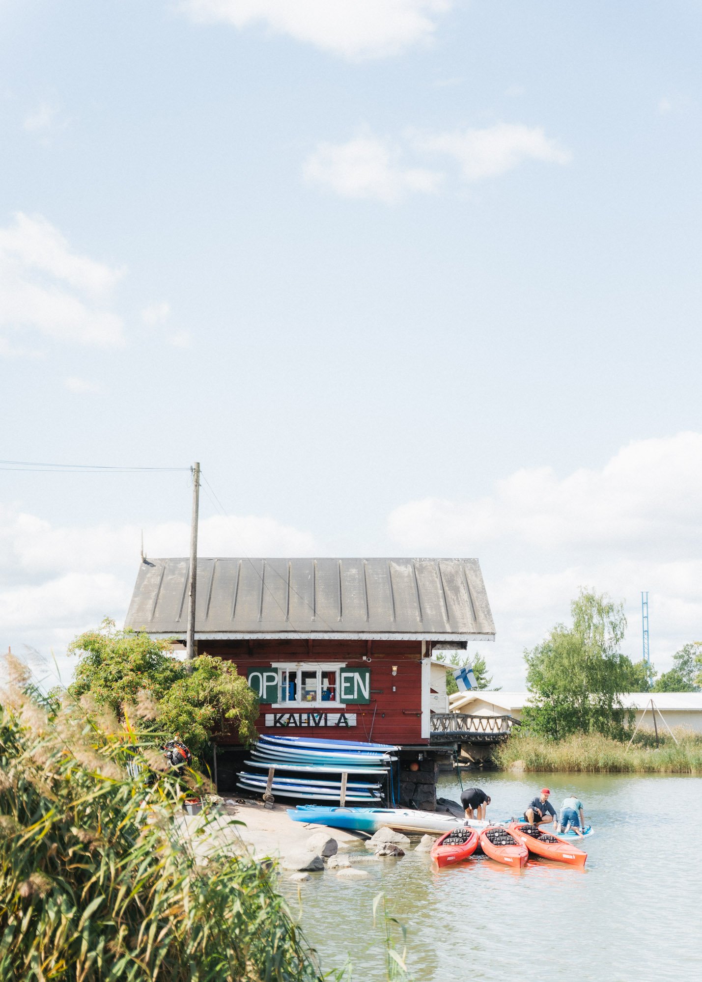 Cafe Regatta briefly in English — Cafe Regatta