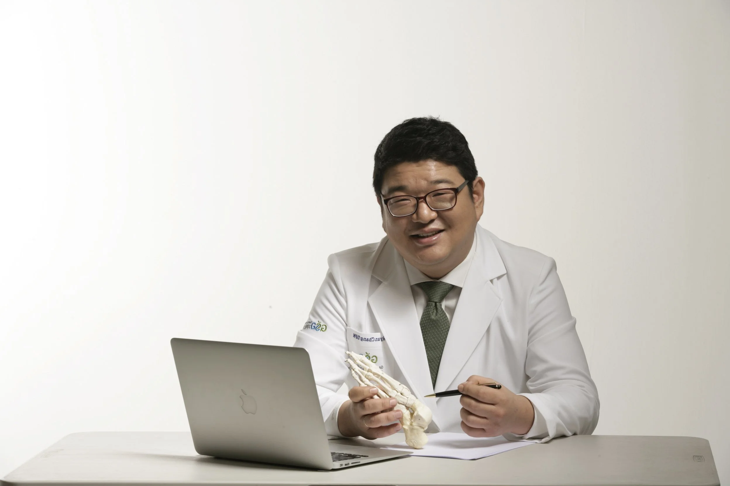 Meet Dr. Chang — Ryan Chang, DPM, Inc.