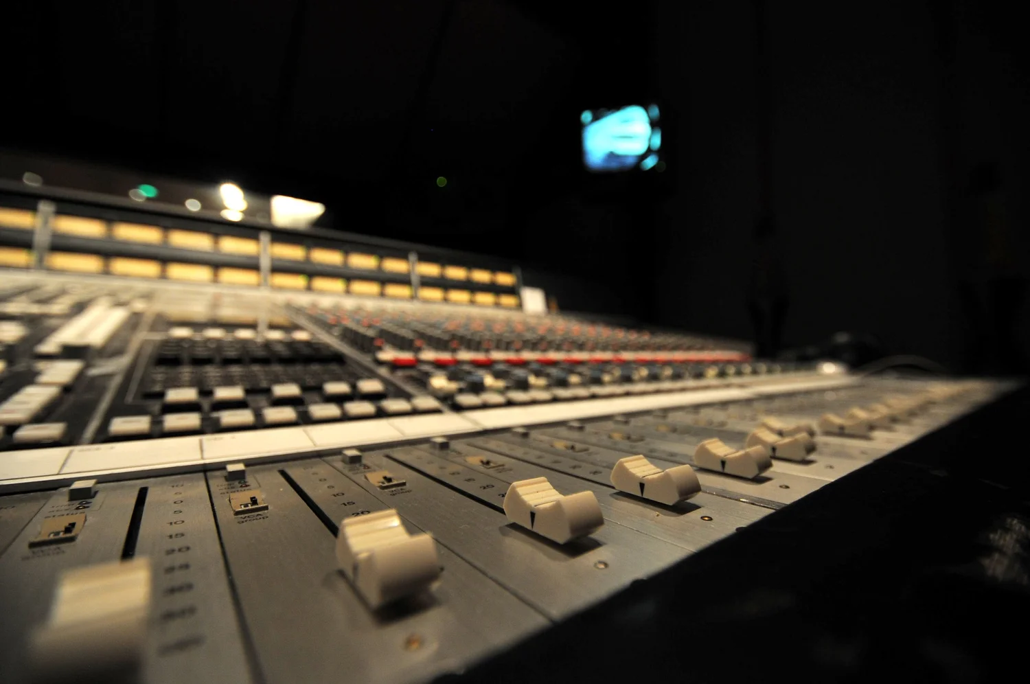 Crystal Clear Sound Recording Studio - Crystal Clear Sound Recording Studio