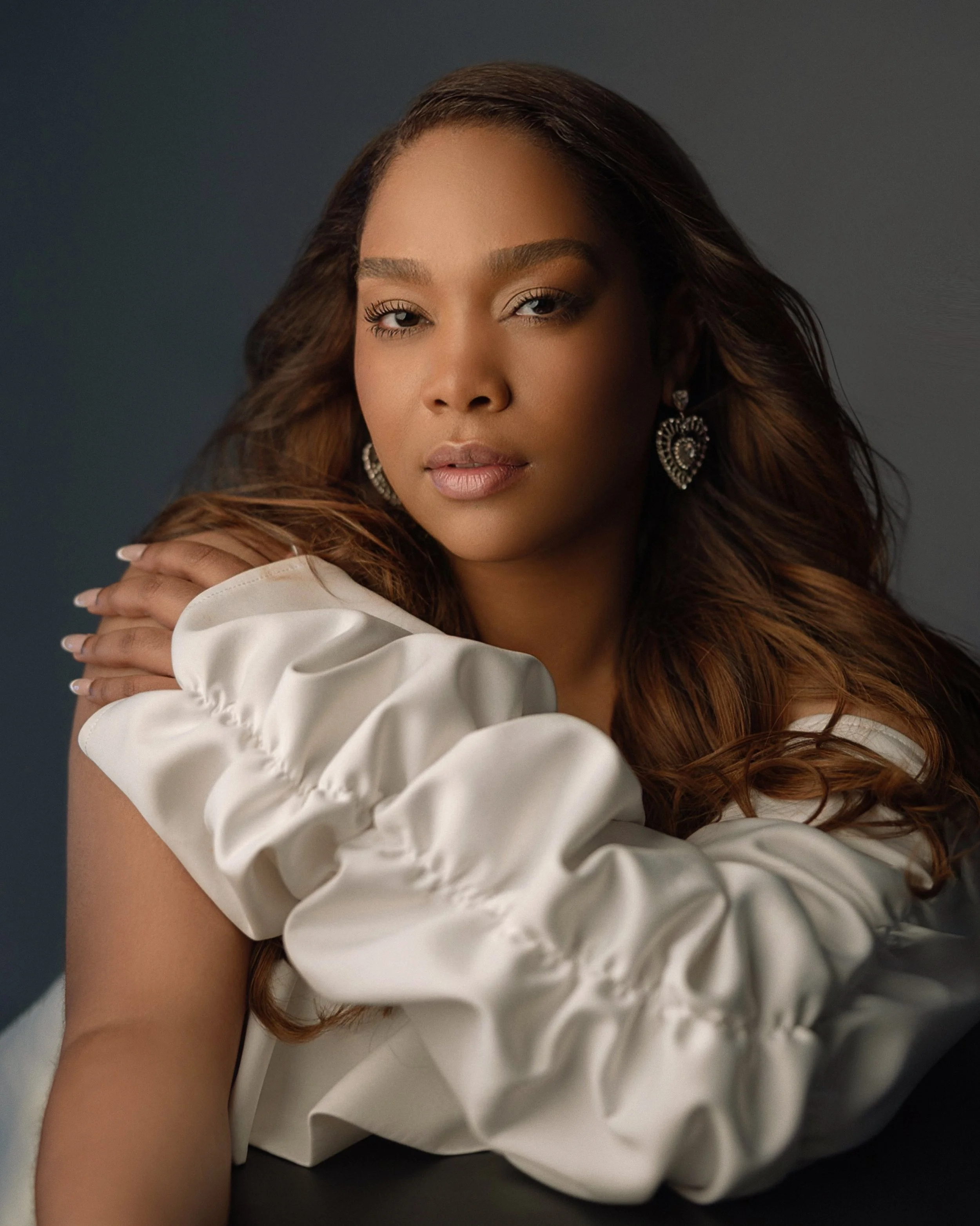 Affordable Corporate Headshots Photographer — ANJEZA DYRMISHI