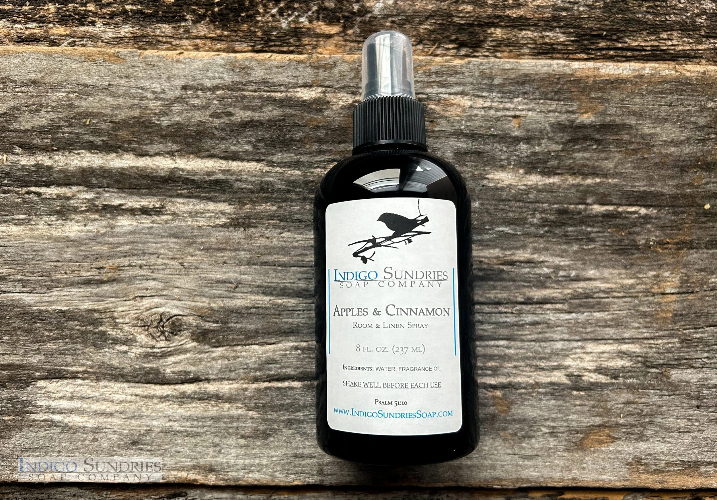 Apples & Cinnamon Room & Linen Spray — Indigo Sundries Soap Co.