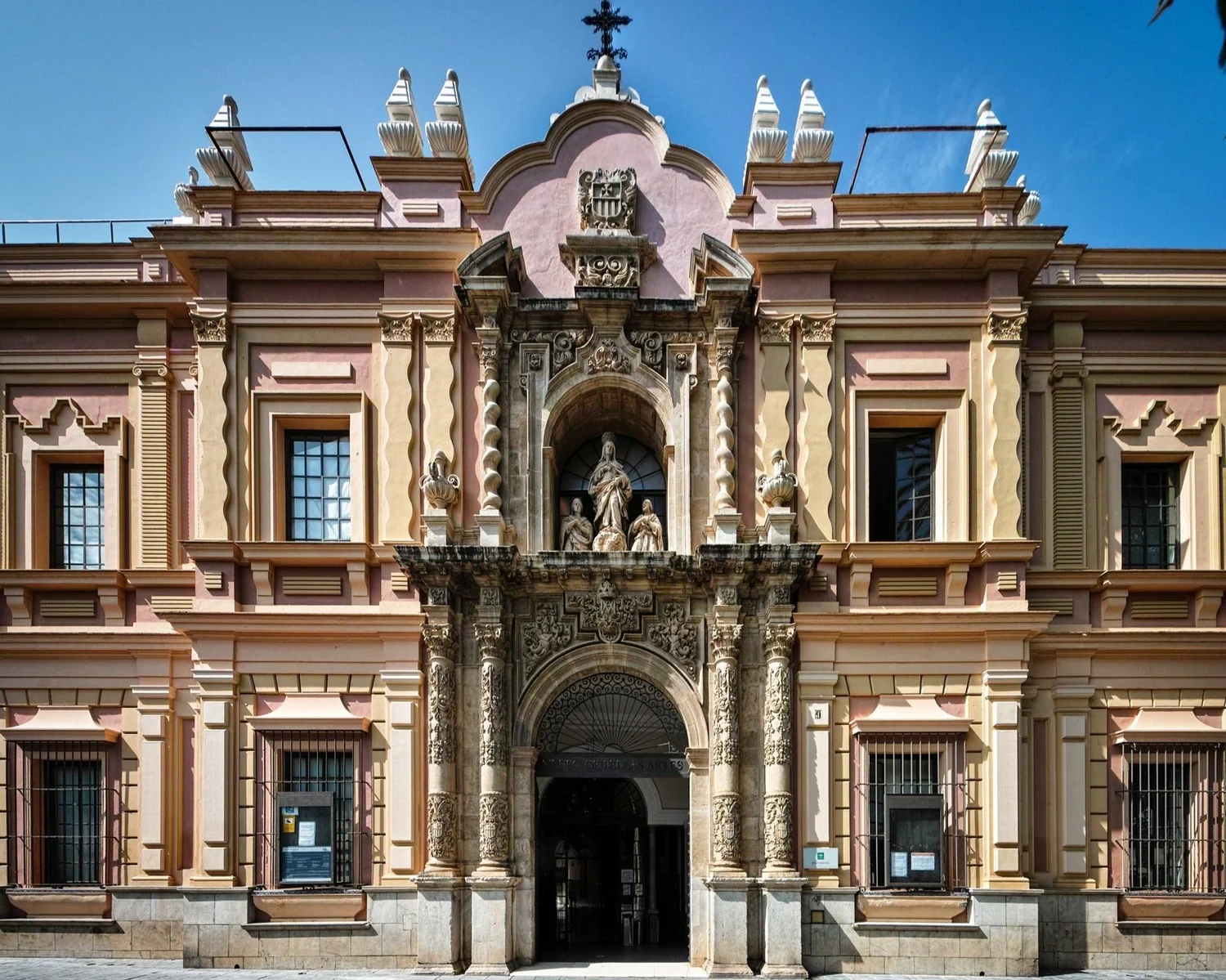 Plaza de España en Sevilla | Monumento icónico y cultural — Sevilla de ...
