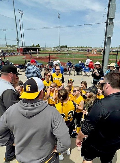 Esprit Metro Fastpitch Softball