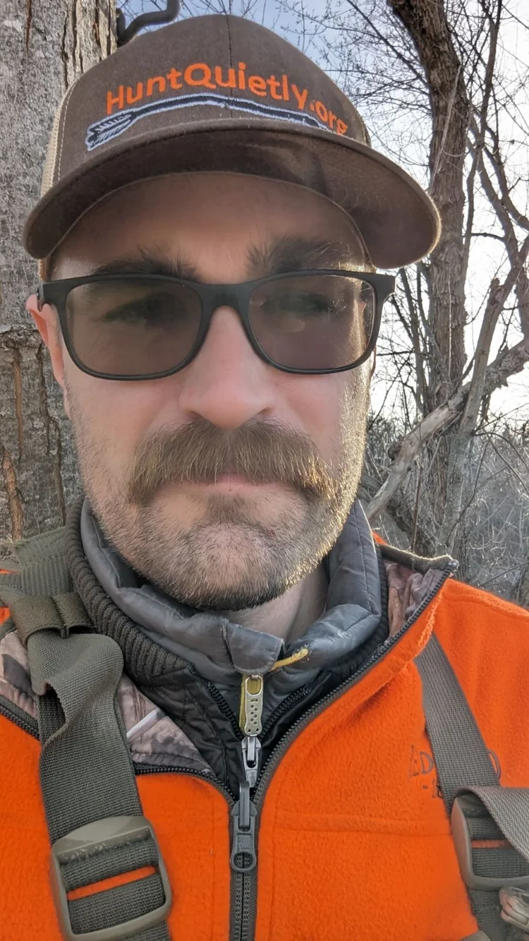 ABOUT US — Hunt Quietly