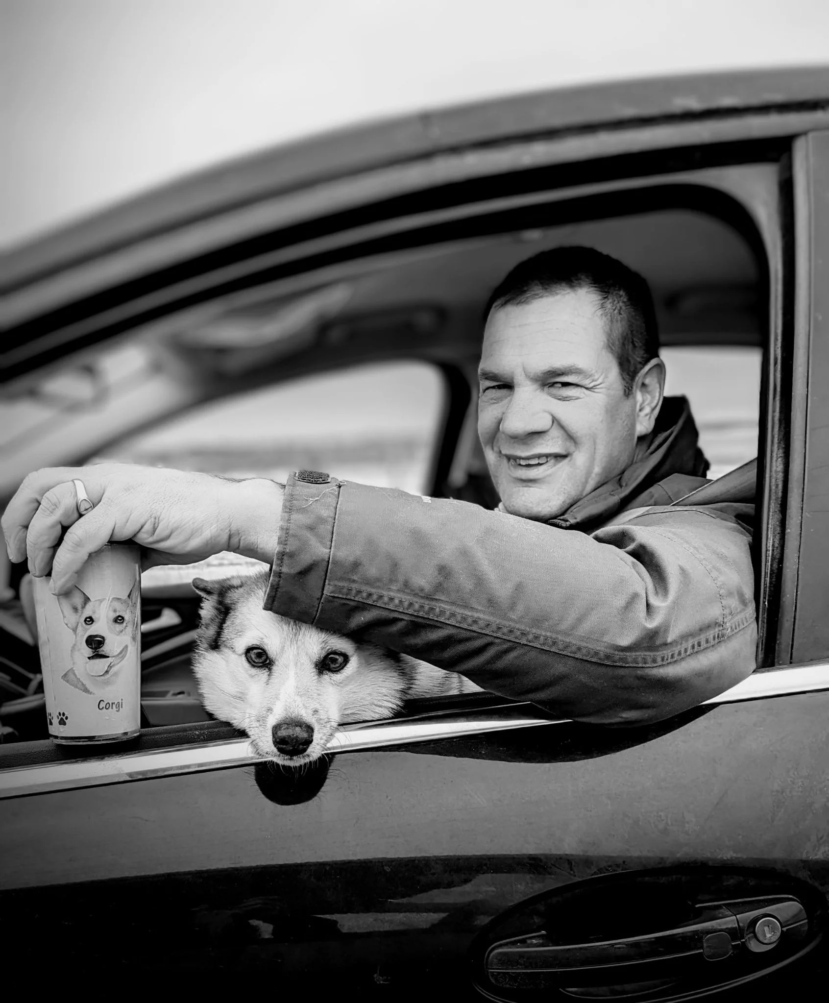 ABOUT US — Hunt Quietly