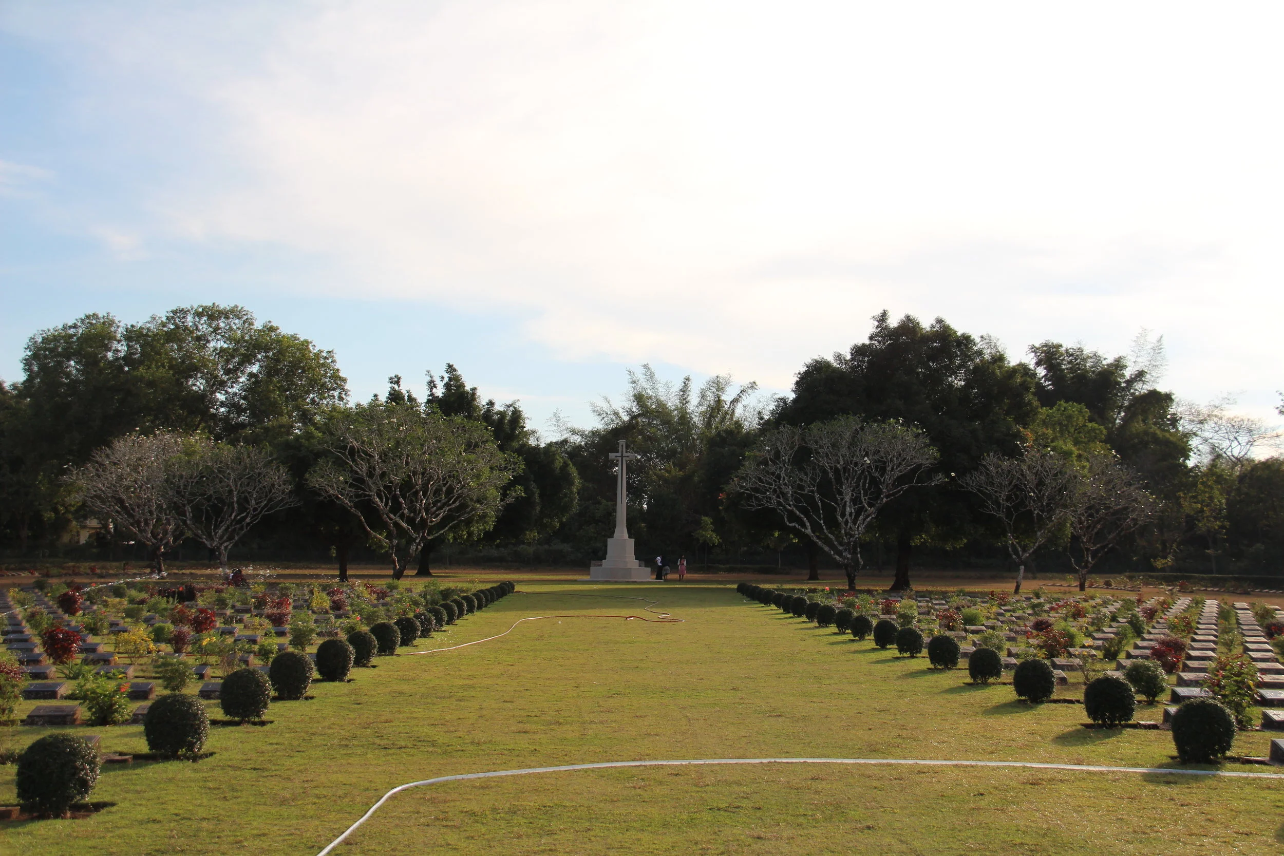 Cemeteries of the Burma-Thailand Railway — Historic War Tours