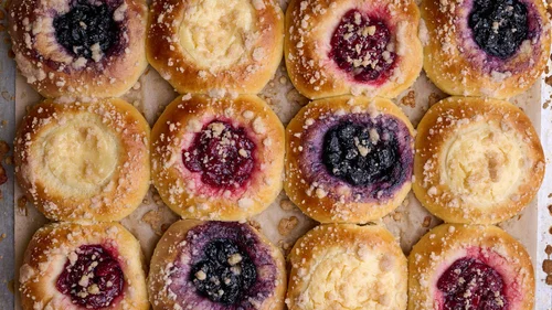 Fruit & Cream Cheese Kolaches — The Berger Feed