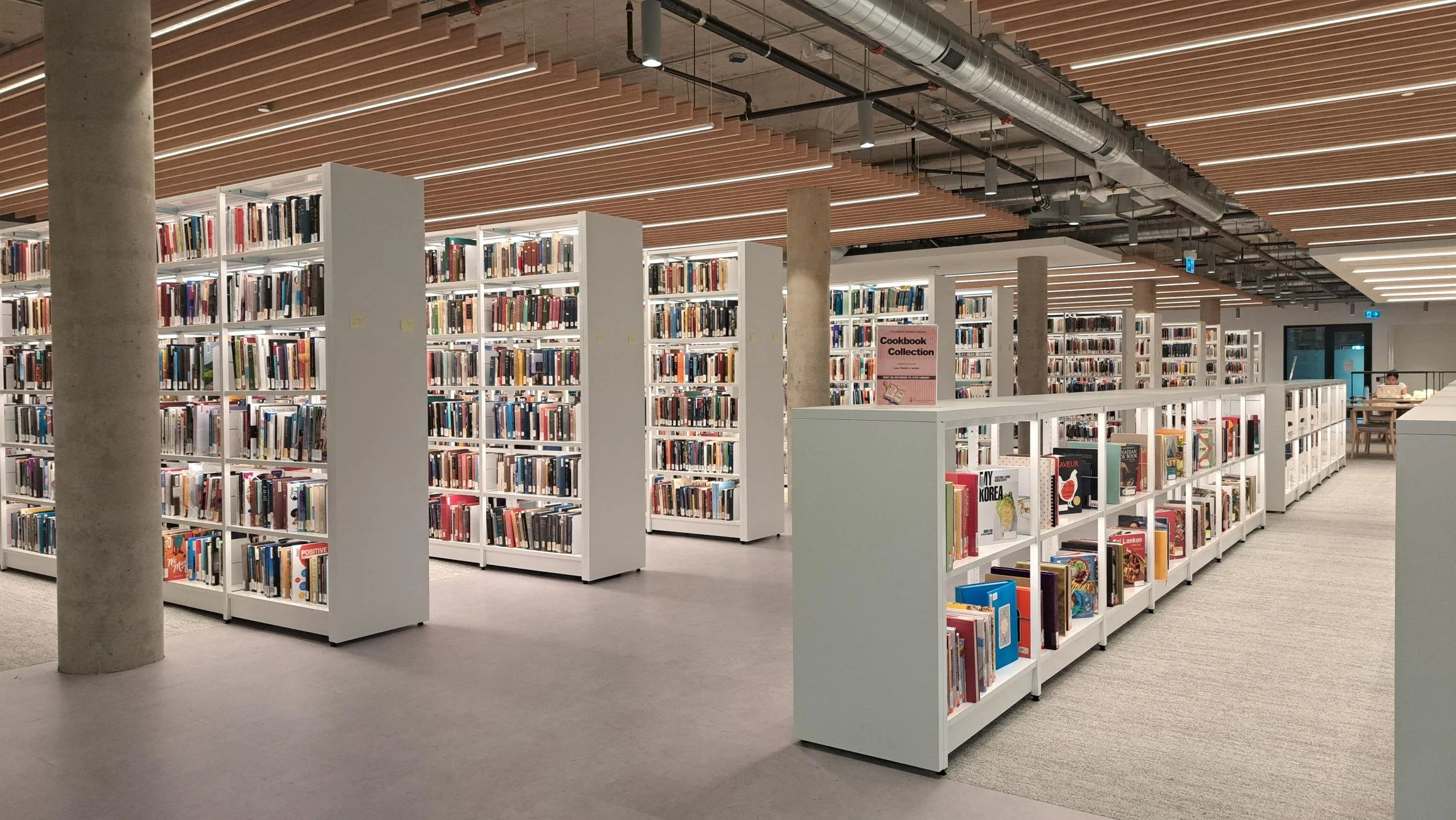 U of T Scarborough Library — Schoolhouse Products